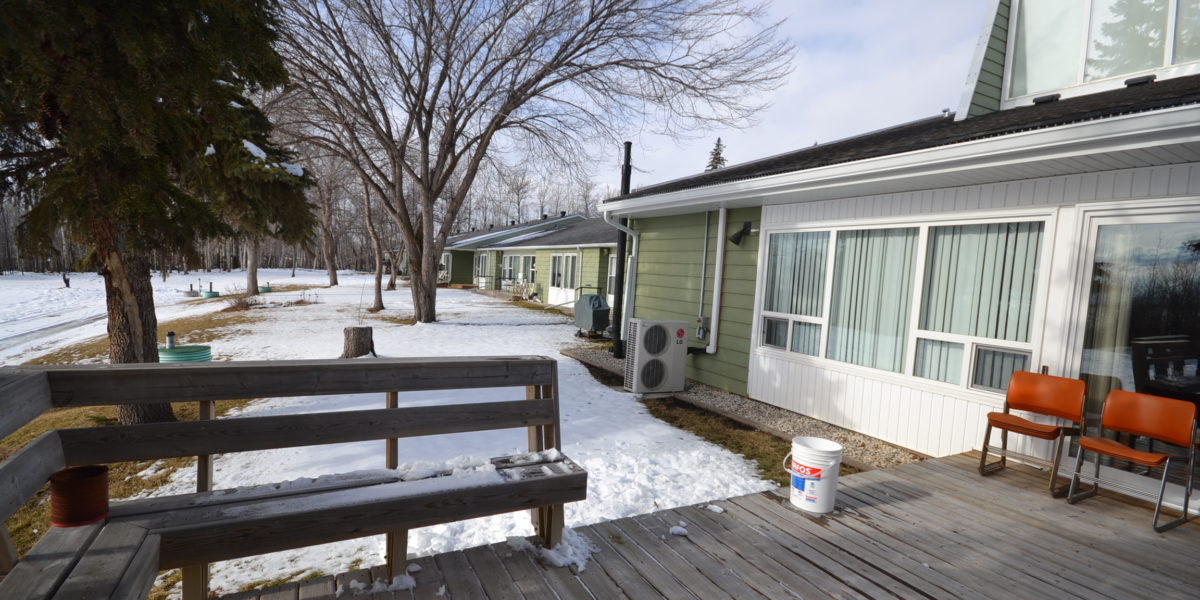 Lakeview Manor Senior Independent Living Facility in Gunn, Alberta