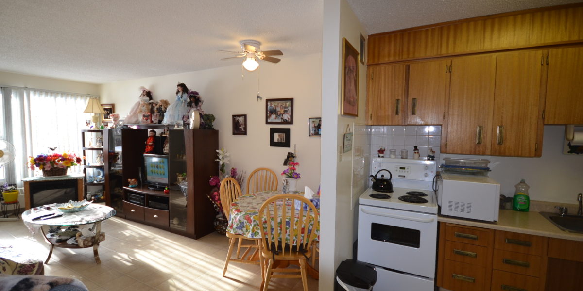 Lakeview Manor Senior Independent Living Facility in Gunn, Alberta